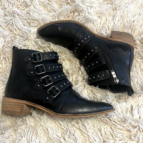 BEAST FASHION | Shoes | Beast Fashion Booties Size 7 Worn For One ...